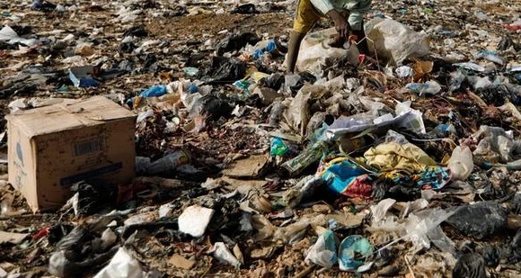 Angola - Estudo prevê 17 milhões de angolanos pobres em 2025 - RTP África