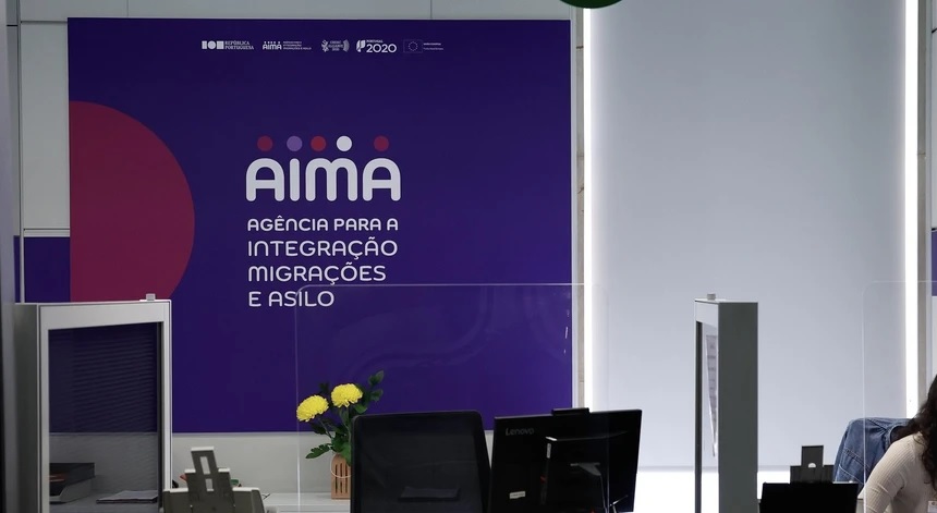 Novas regras da AIMA dão aos imigrantes apenas 10 dias para pagar nova ...