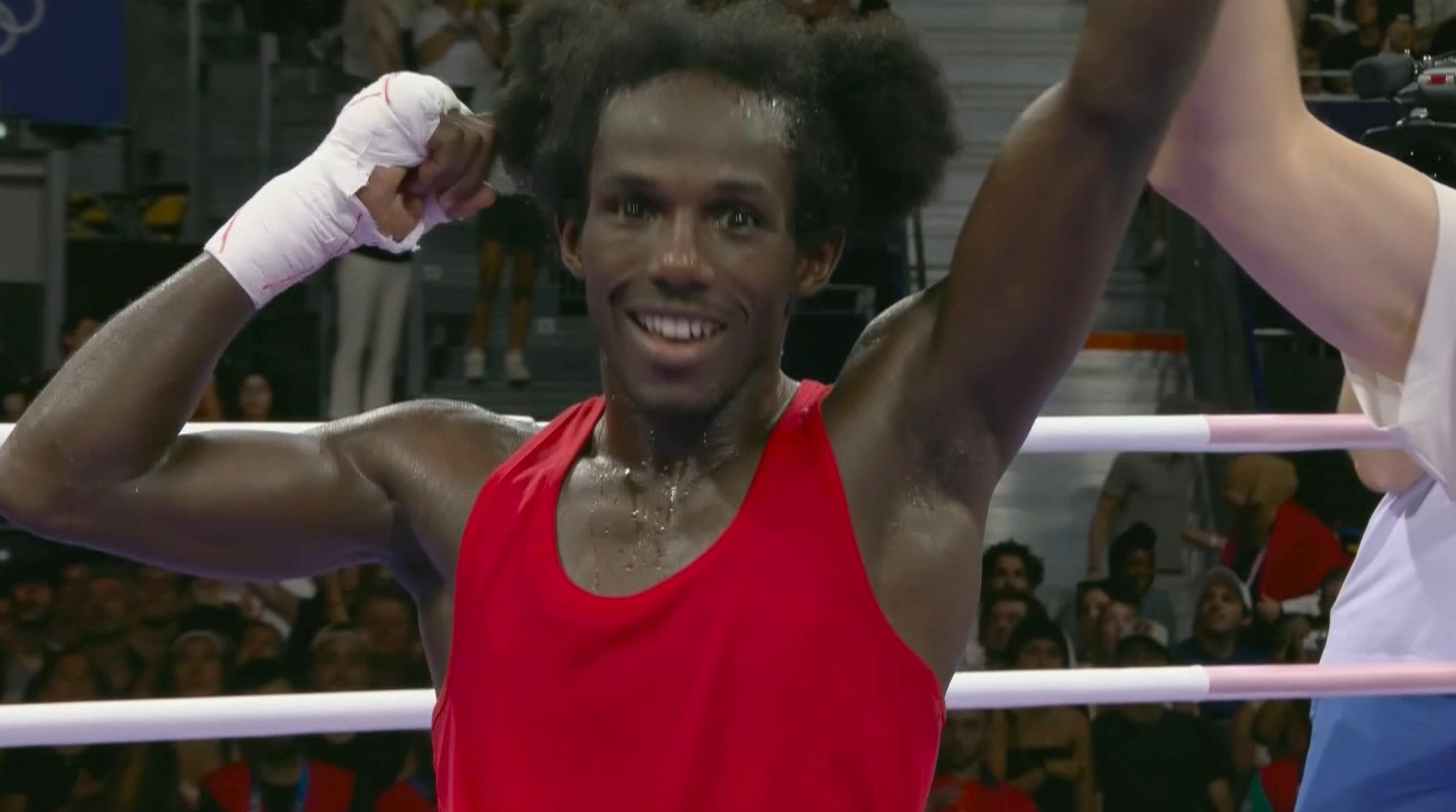 Jogos Olímpicos: Pugilista David Pina conquista primeira vitória para ...