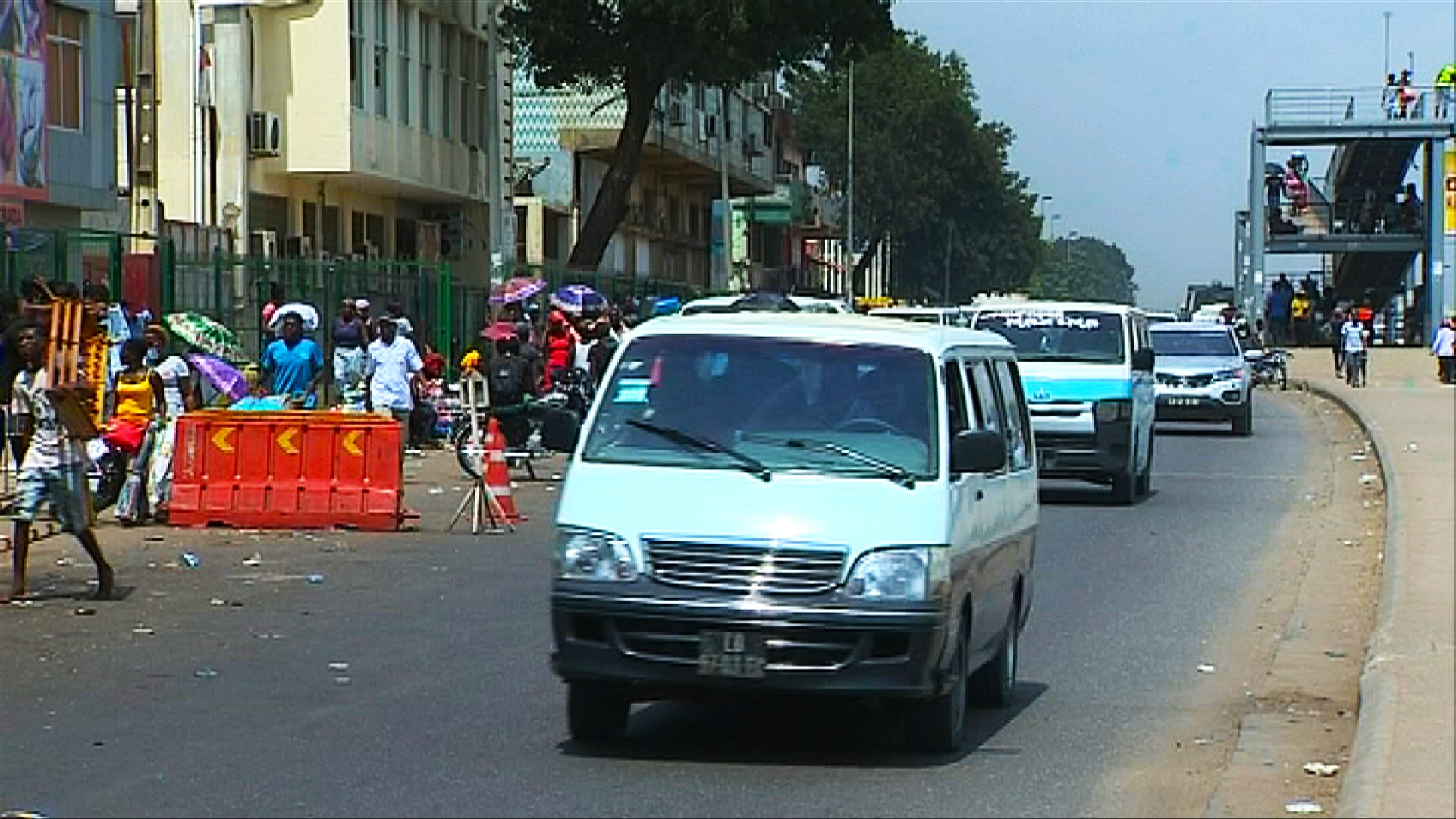 Angola - Governo garante incentivo e apoio às empresas de transportes ...