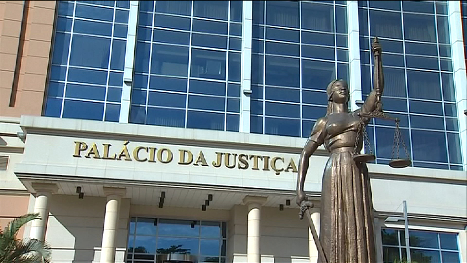 Angola - Começa hoje julgamento de generais angolanos "Dino" e ...