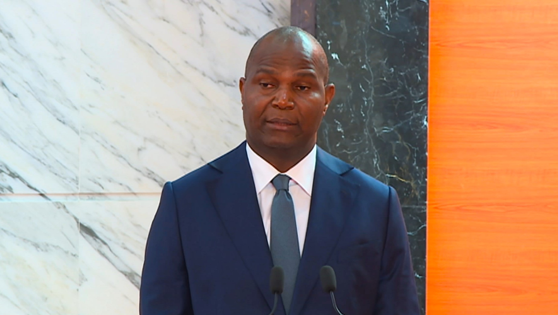 Moçambique - Daniel Chapo pede que novo Governo esteja na linha da ...