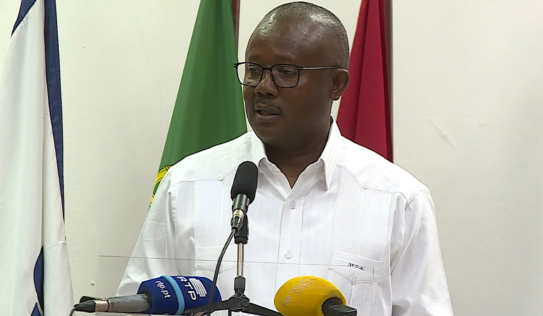 Guiné-Bissau - Umaro Sissoco Embaló vai mesmo recandidatar-se a novo ...