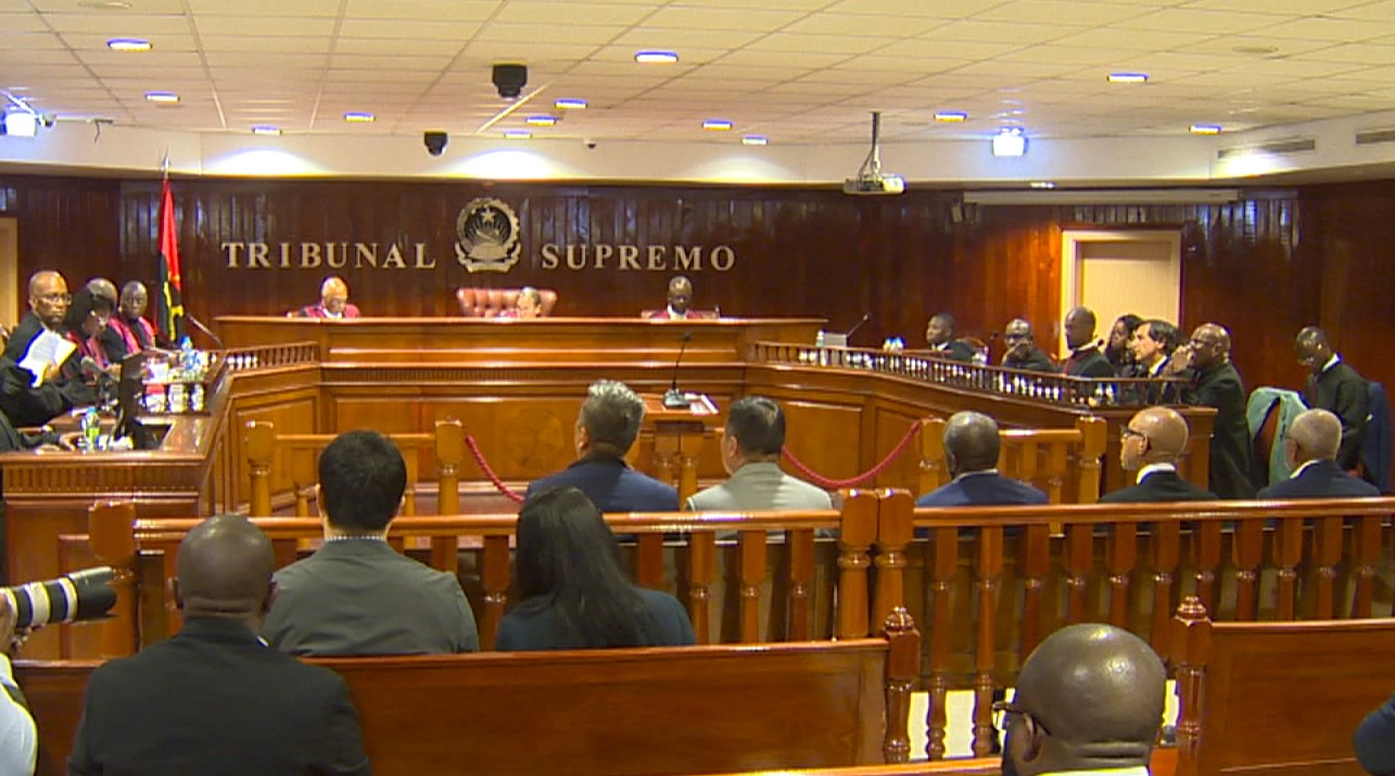 Angola - Defesas dos generais Dino e Kopelipa pedem 30 dias para ...